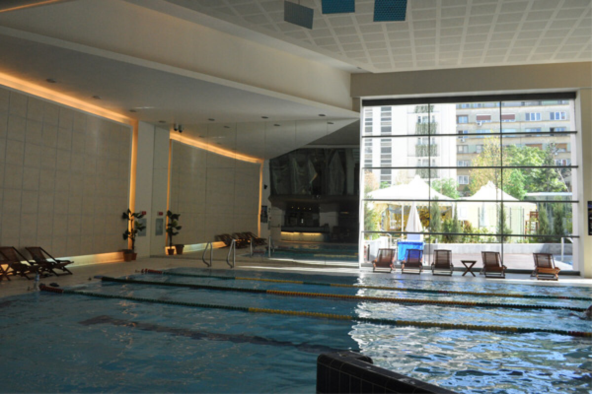 Poza 2 - Cele mai populare piscine din Bucureşti: oferte, tarife, program