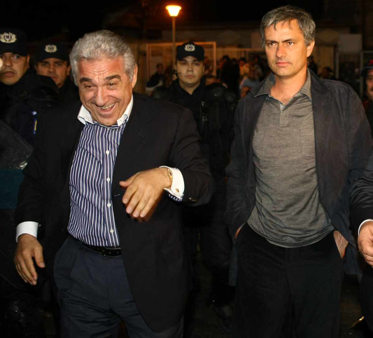 Dilema lui Mourinho: "Nu înţeleg de ce stadionul naţional al României ...