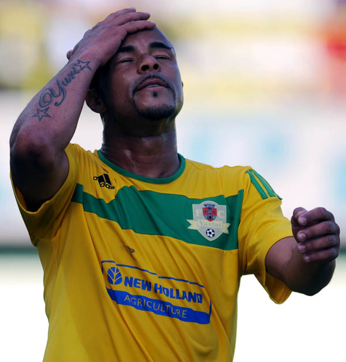 Eliminarea imbecilă a lui Wesley a făcut-o pe Vaslui victimă sigură în ...