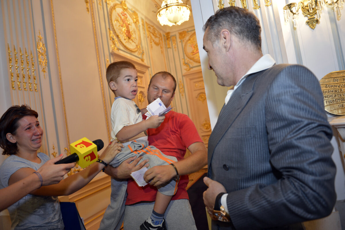 Piciul continuă să lupte » Povestea din Gazetă a copilului cu sindromul ...