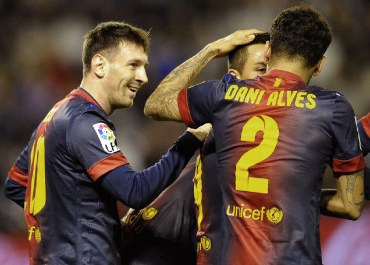 VIDEO "Extratereştrii" văzuţi la Paris! » Cum i-au şocat Messi şi Dani ...