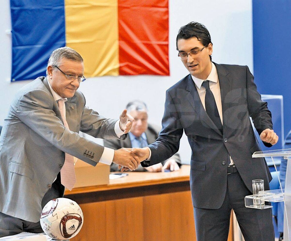 FOTO Hîrtiile de 50.000 de euro pe an » Cum arată contractul de rentă ...