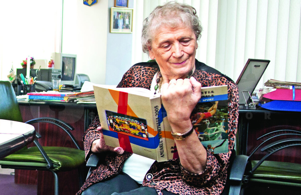 Iolanda Balaș, zâmbetul fără vârstă » În 2011, cea mai mare atletă a ...