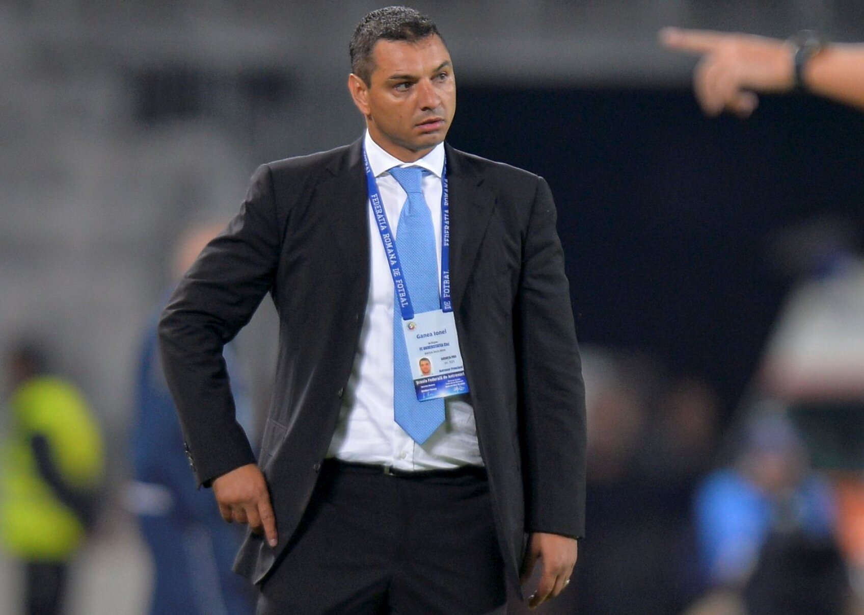 Ionel Ganea nu renunţă la bani » A luat 60.000 euro şi mai vrea 180.000 ...