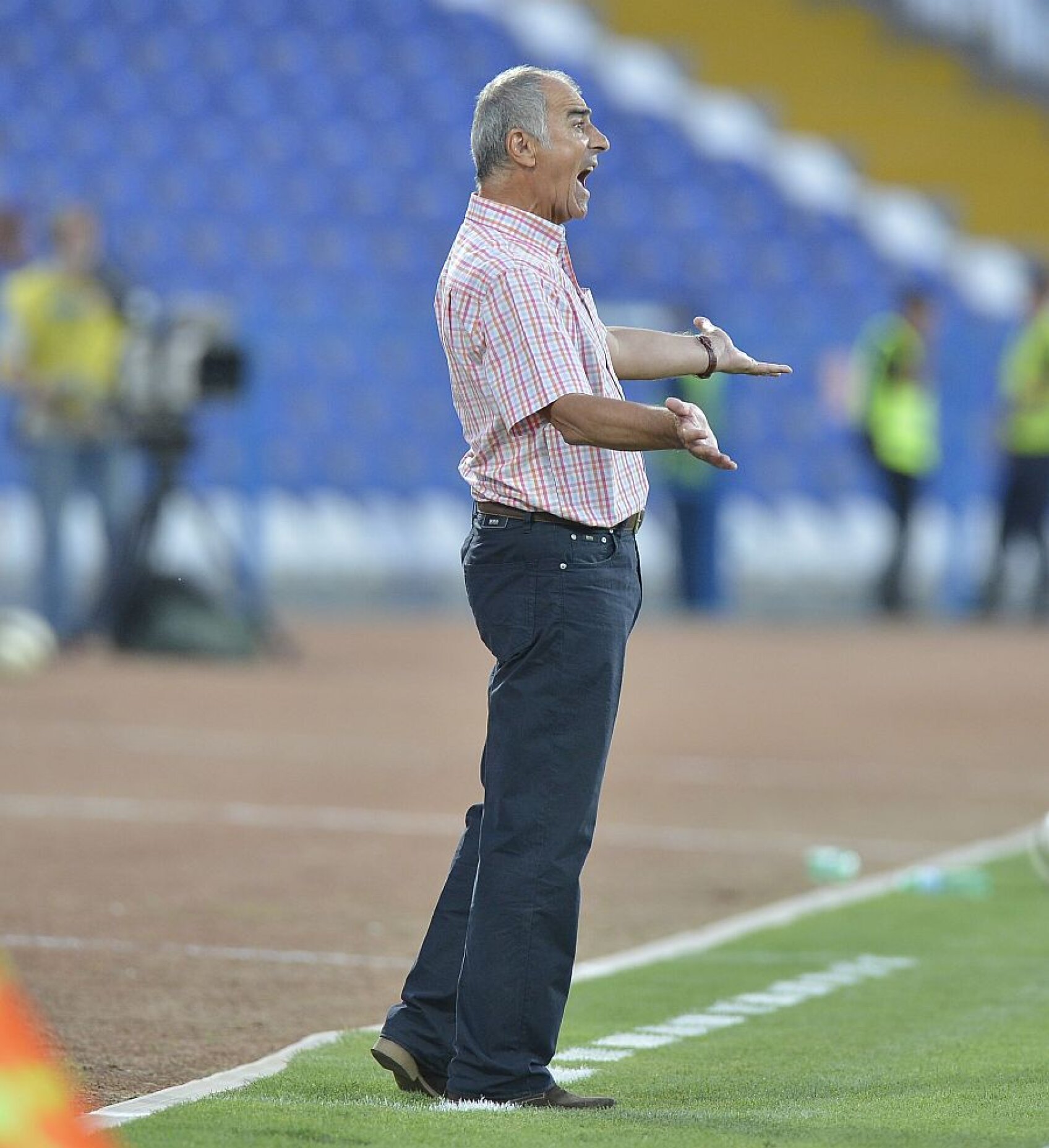 EXCLUSIV Costel Ilie a fost demis de la Ceahlăul » Marian Bondrea e ...