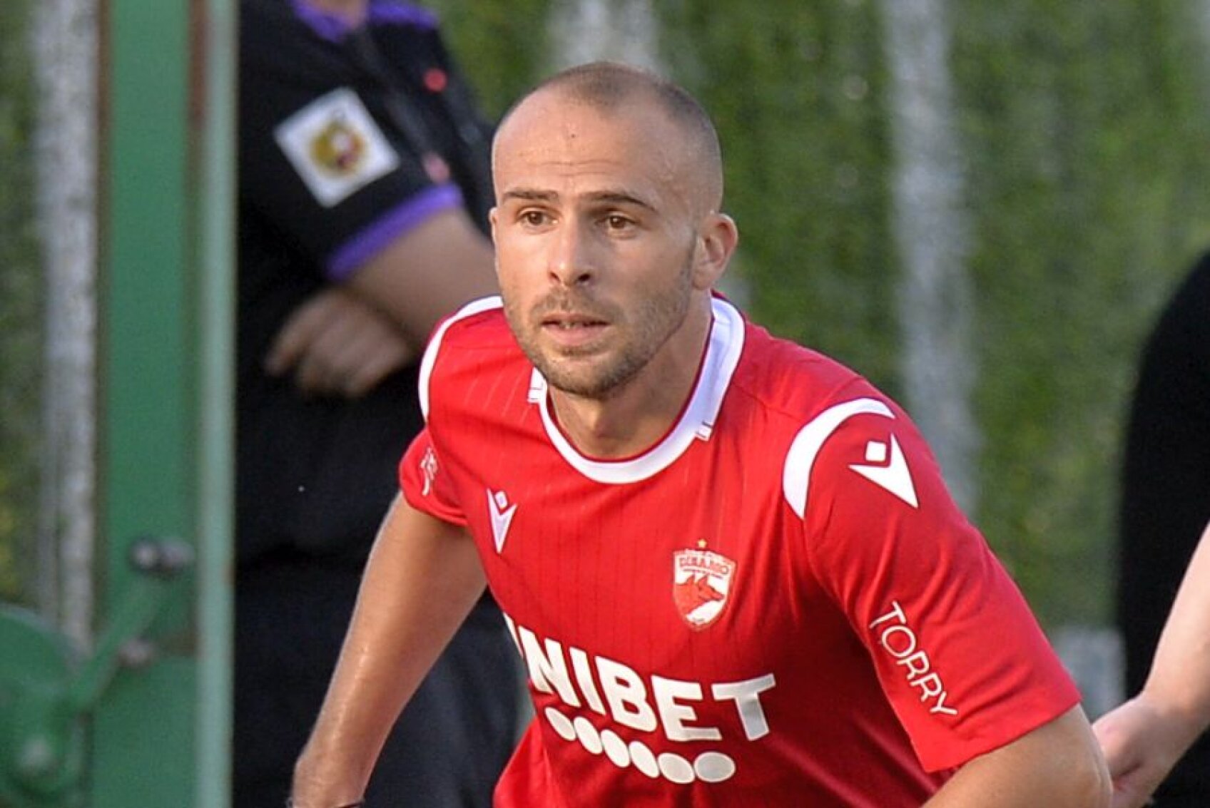 Gazeta a aflat probleme ascunse ale lui Slavko Perovic: atacantul sârb ...